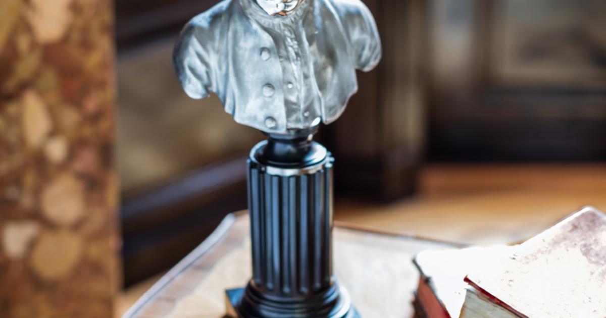 Buste van Jean-Jacques Rousseau – Partners – Het Domein van het kasteel ...